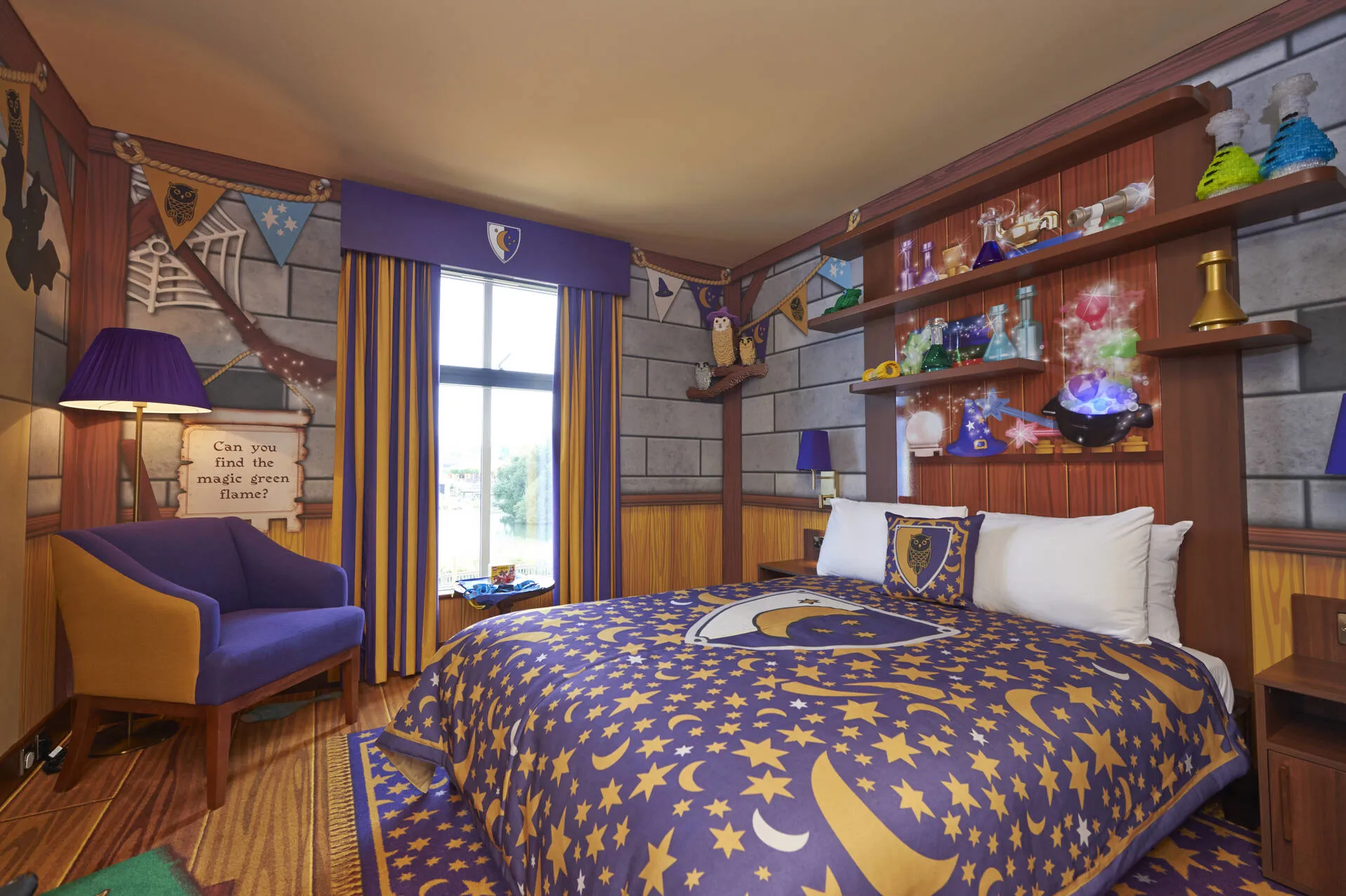 Dungeon Themed Hotel Rooms